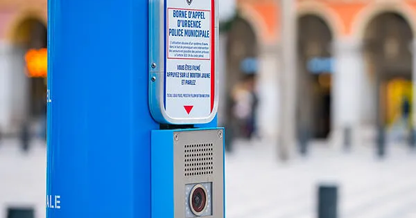 Notrufsprechstellen | Schneider Intercom